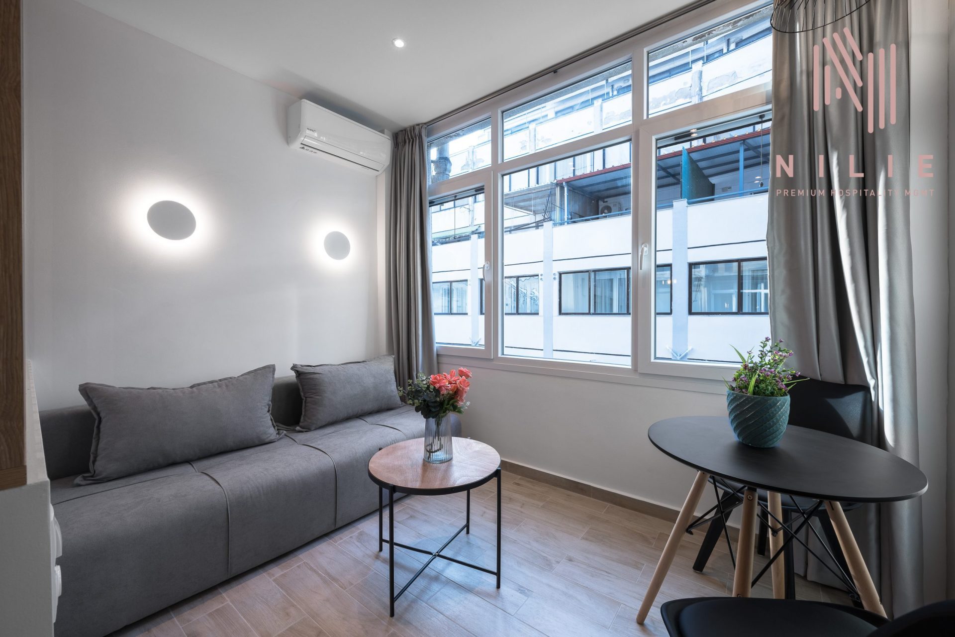 V1 Boutique Rooms 18 – Nilie Hospitality MGMT